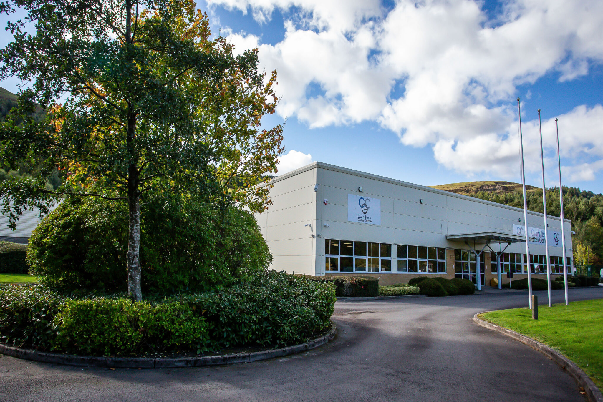 Cwmtillery Glass Centre Ltd